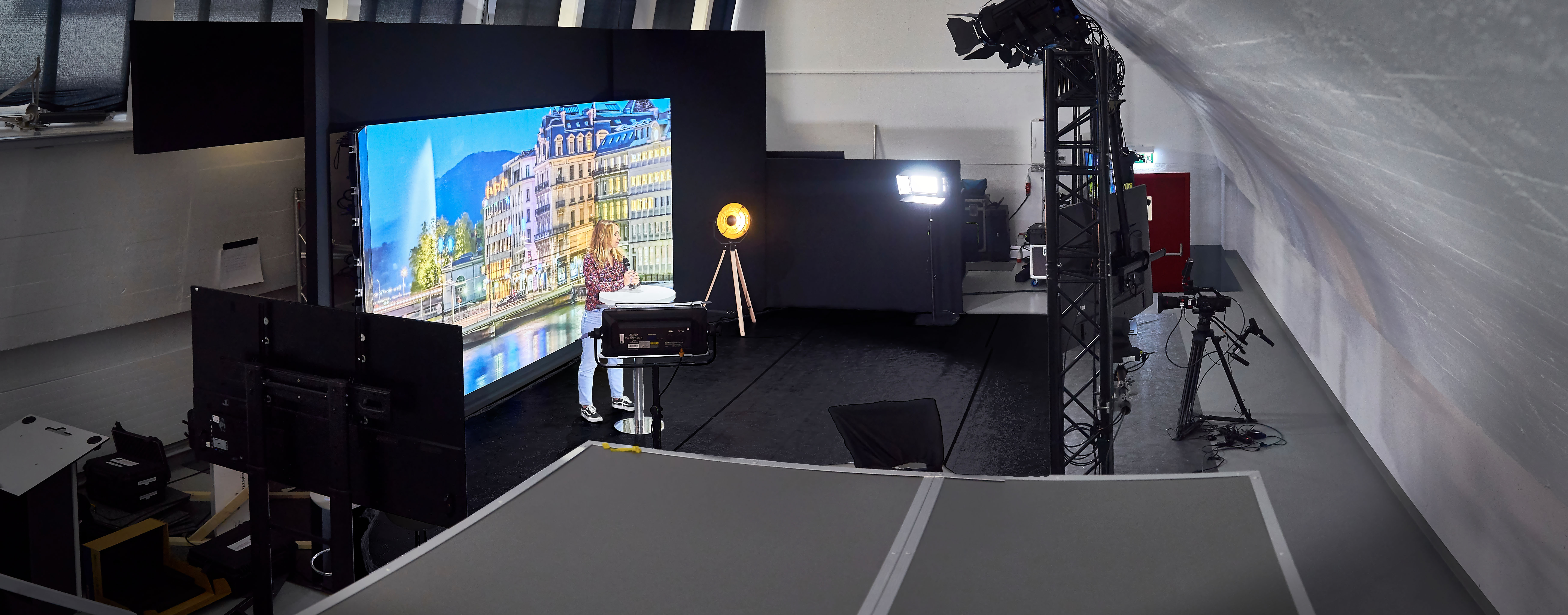 Votre studio TV live sur mesure disponible sur Genève - Audiovisuel Concept