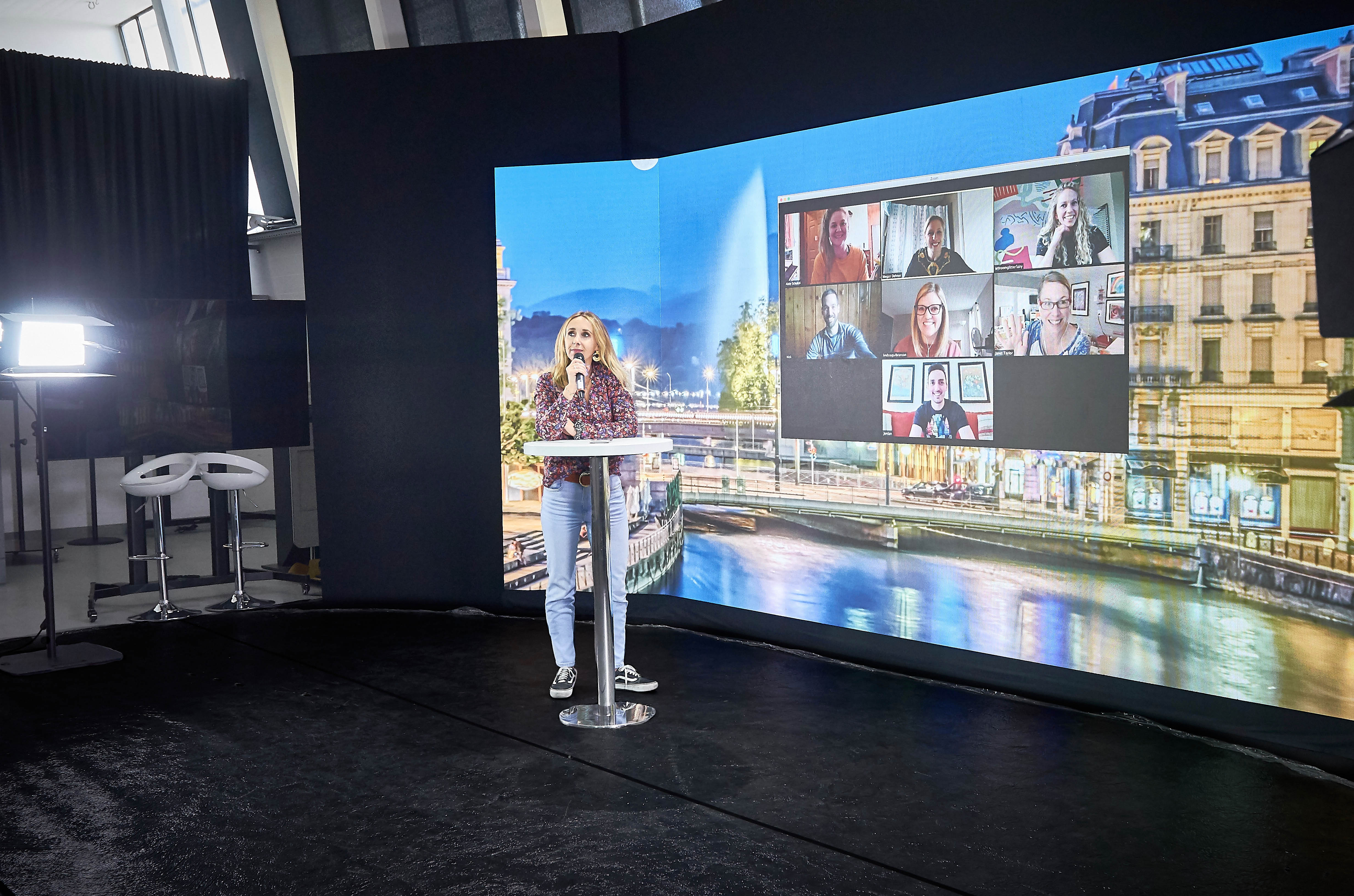 Votre studio TV live sur mesure disponible sur Genève - Audiovisuel Concept
